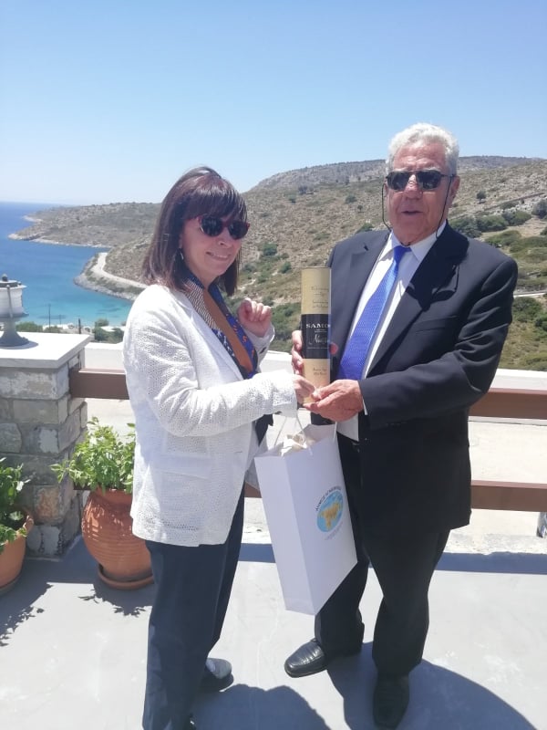 ΣΤΟ «ΠΟΛΥΤΙΜΟ» ΚΑΣΤΕΛΟΡΙΖΟ ΤΑ ΚΡΑΣΙΑ ΤΟΥ ΕΟΣ ΣΑΜΟΥ - Εφημερίδα ΕΟΣΣ ...
